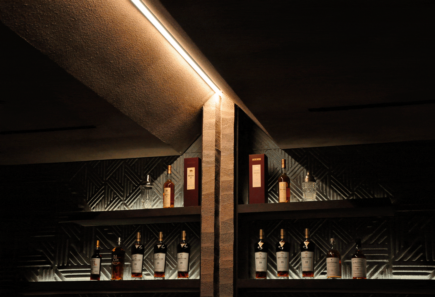 成都·La Beato酒吧设计 / 光和一切 – SOHO设计区