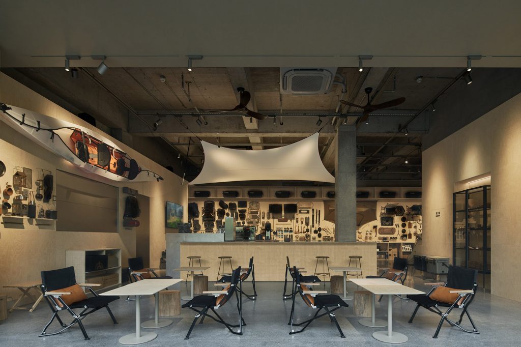 杭州·OFF SPACE户外露营生活集合店 / 观堂 – SOHO设计区