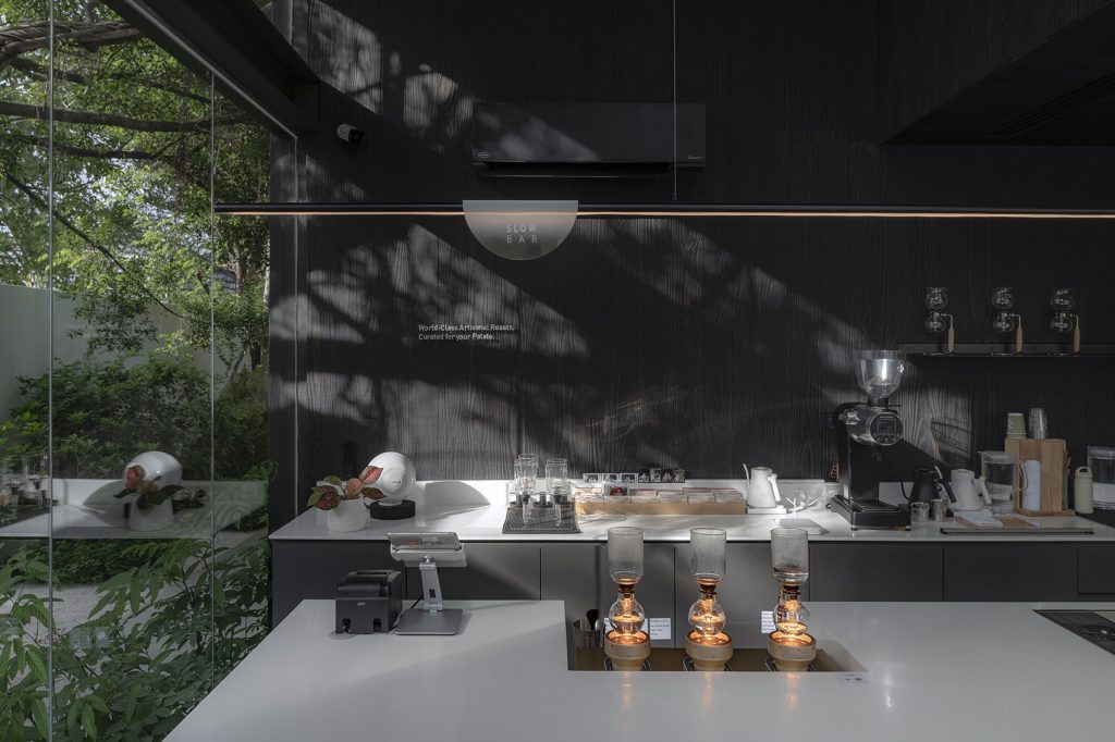 泰国曼谷·“NANA Coffee Roasters”咖啡厅设计 / IDIN Architects – SOHO设计区