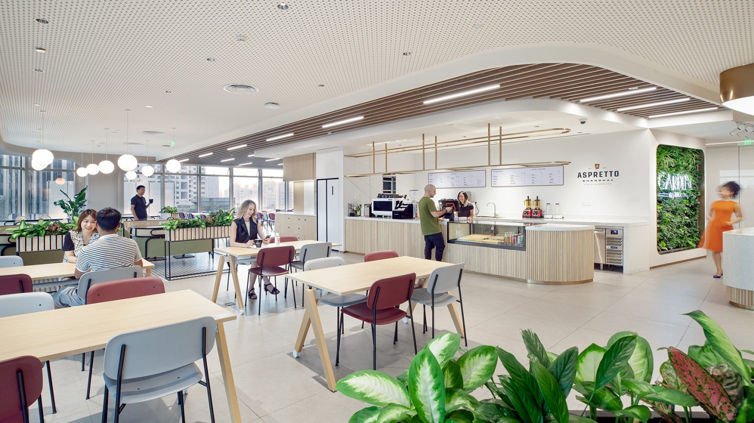 上海·“欧莱雅”办公空间设计 / Space Matrix – SOHO设计区