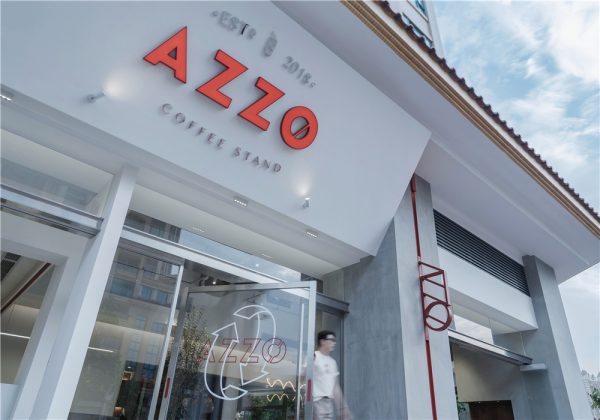 广东中山·AZZO COFFEE SPACE就手咖啡店(瀚华店) / 一二三 – SOHO设计区