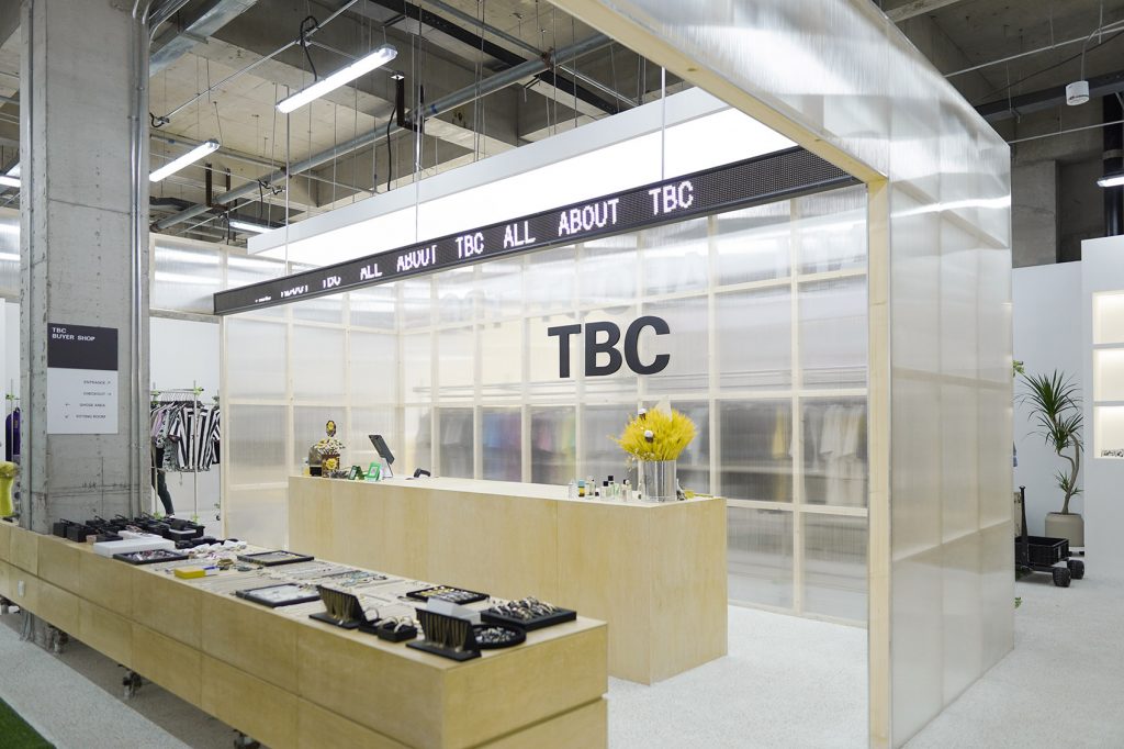 天津·TBC潮流买手店设计 / LLLOOK STUDIO – SOHO设计区