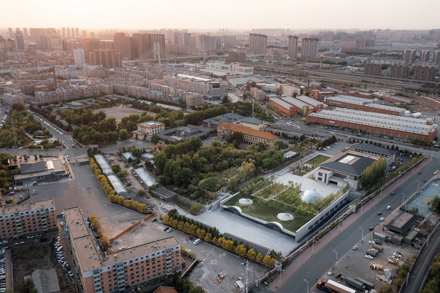 长春·“砼殿”伪满皇宫博物院博物馆之眼艺术宫 / Wutopia Lab – SOHO设计区