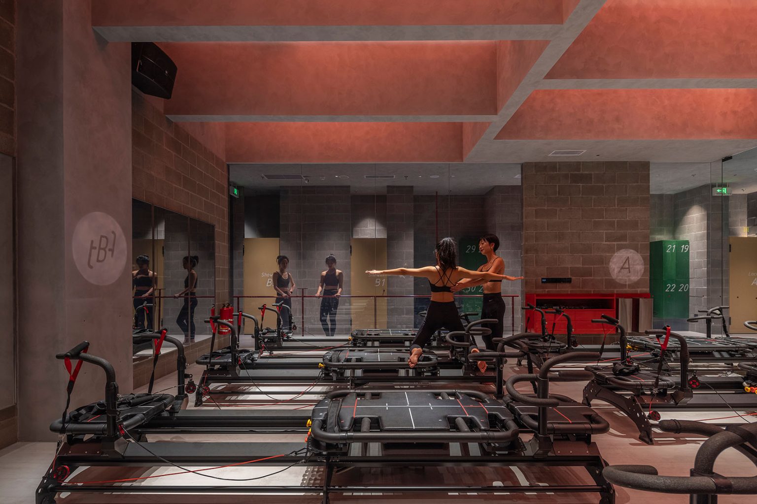 北京·The Body Lab健身房设计(嘉里中心店) / 空间站 – SOHO设计区